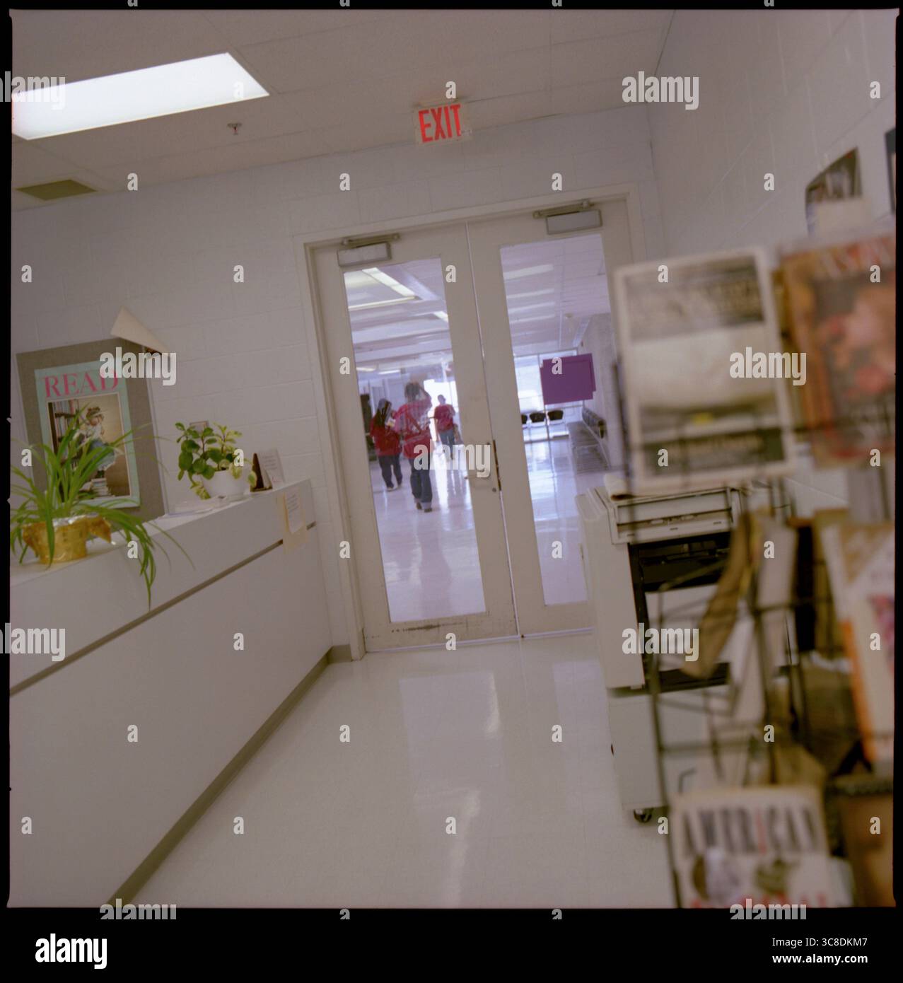 Reading in prison library hi-res stock photography and images - Alamy