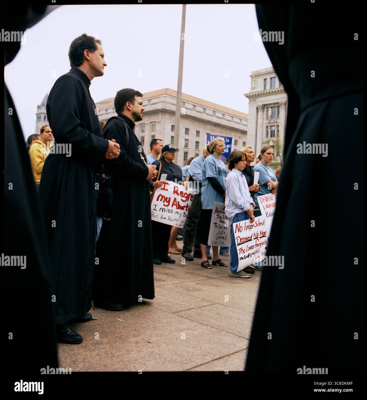 Counter-protesters during Pro-Life rally Stock Photo - Alamy