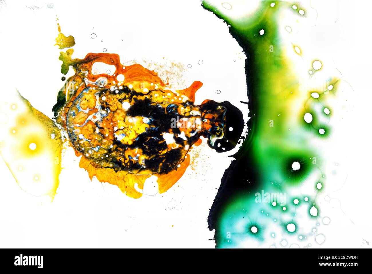 Mixed liquids in fluid hi-res stock photography and images - Alamy