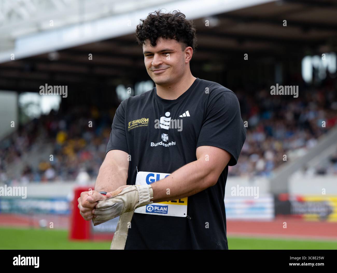 03 August 2025, Saxony, Dresden: Athletics: German Championships in the ...