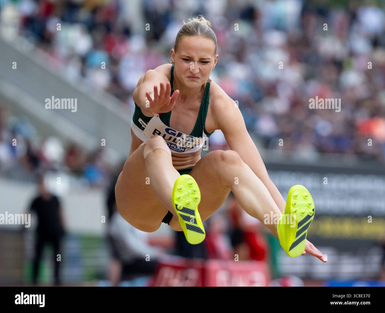 Libby buder hi-res stock photography and images - Alamy