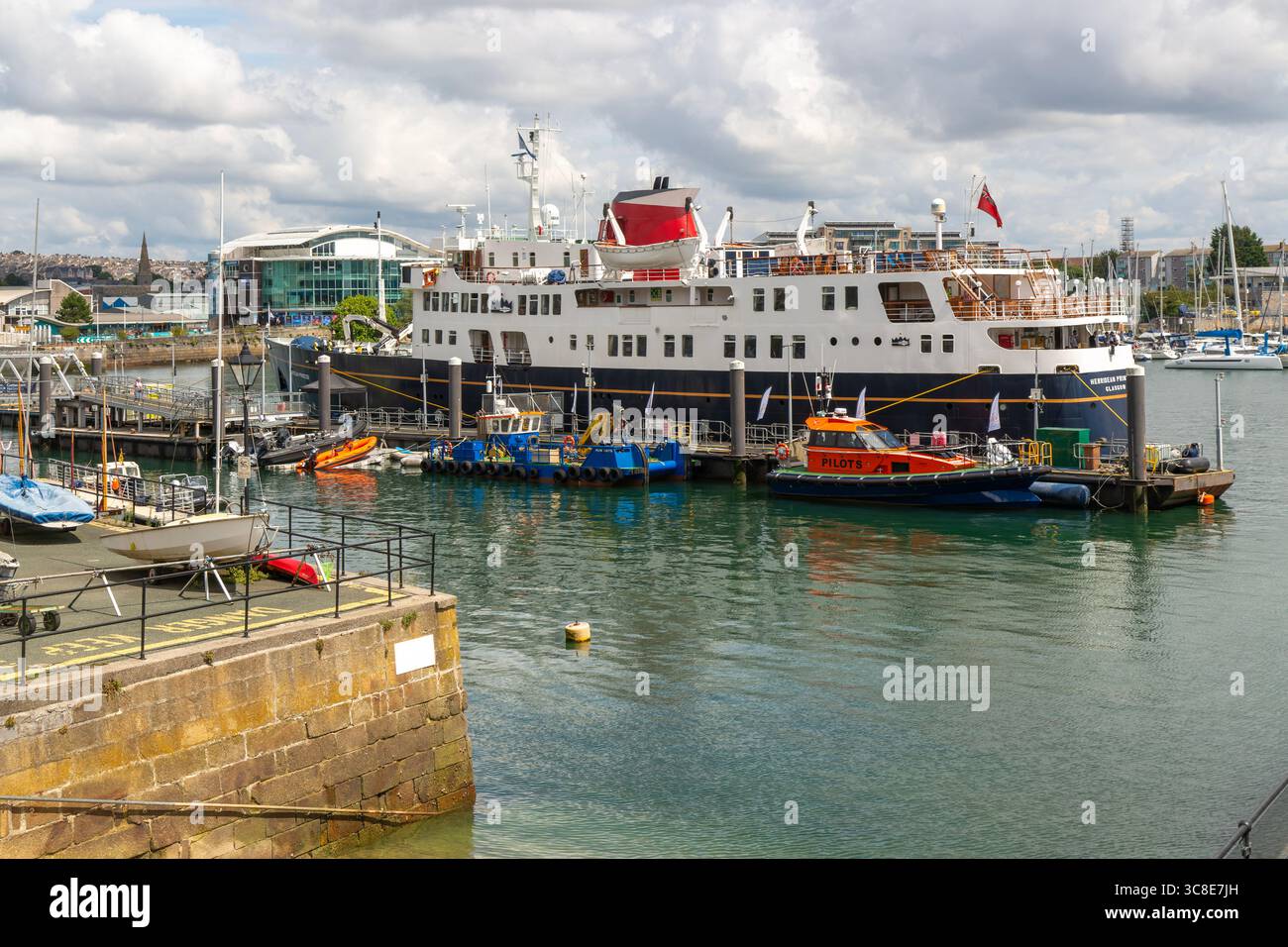 Hebridean Princess historic cruise ship vessel, Sutton Harbour ...