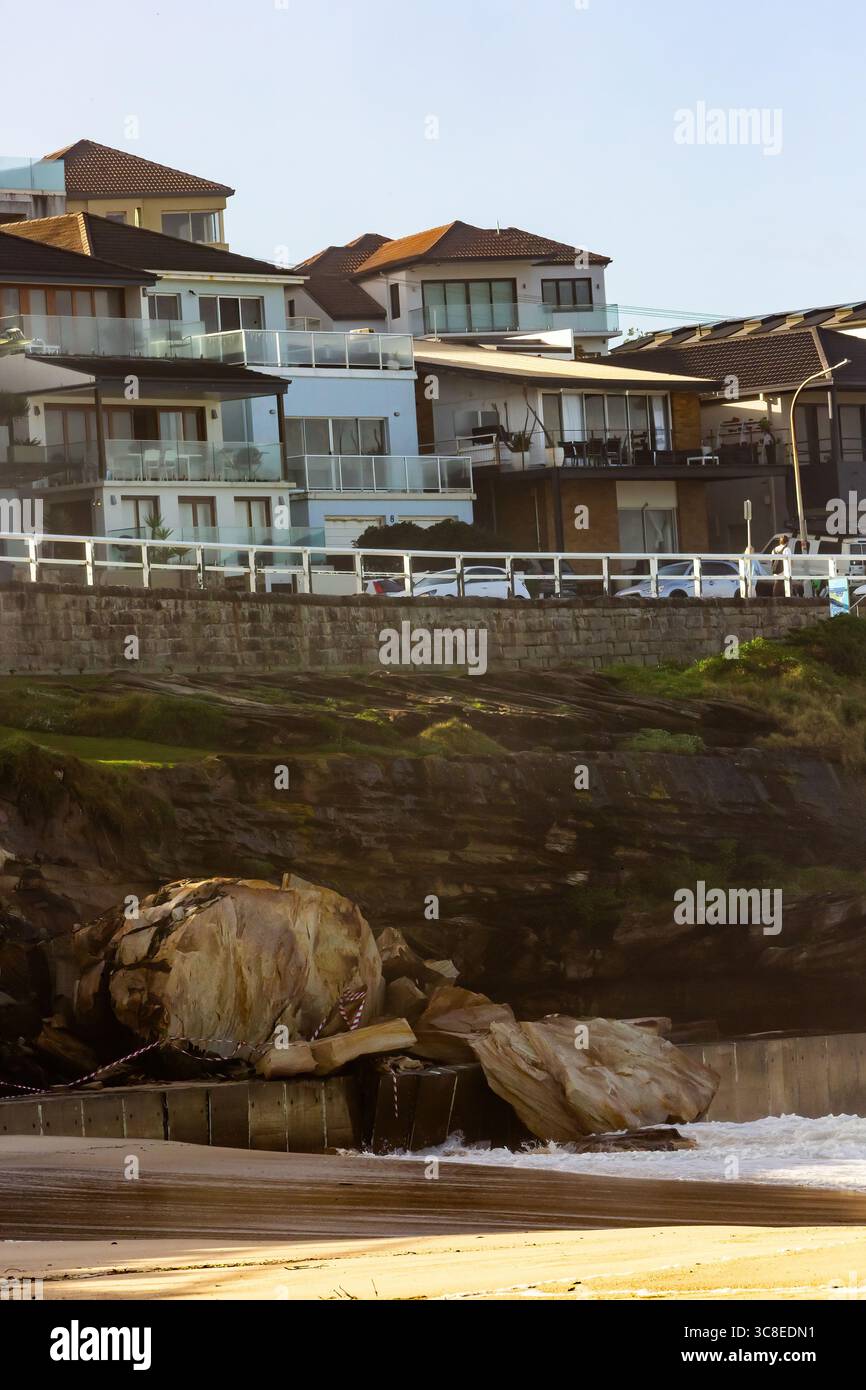 Bronte Beach Sydney, Australia. 4th August 2025. A significant rockfall ...