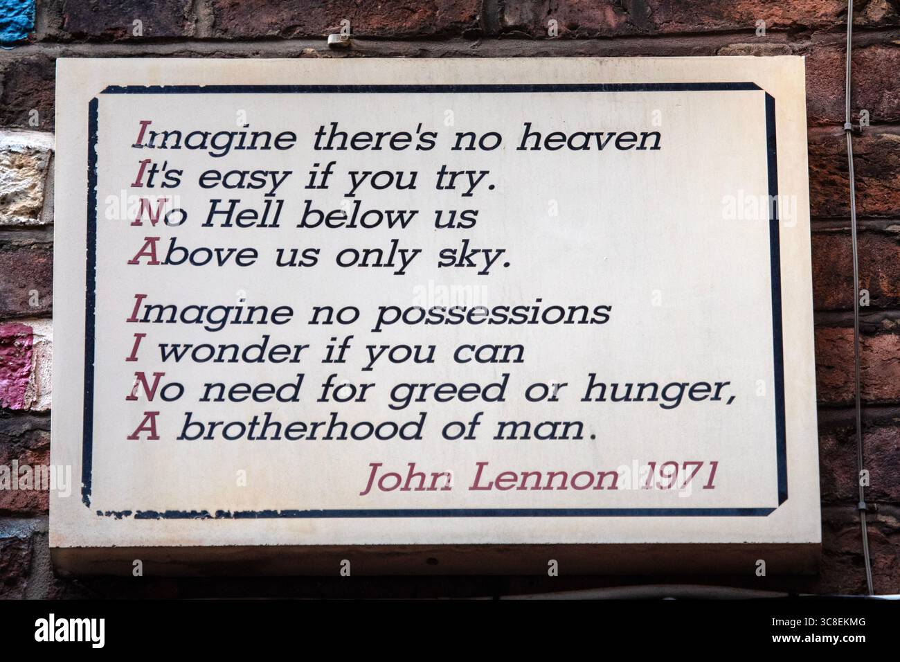 John lennon 1971 imagine hi-res stock photography and images - Alamy