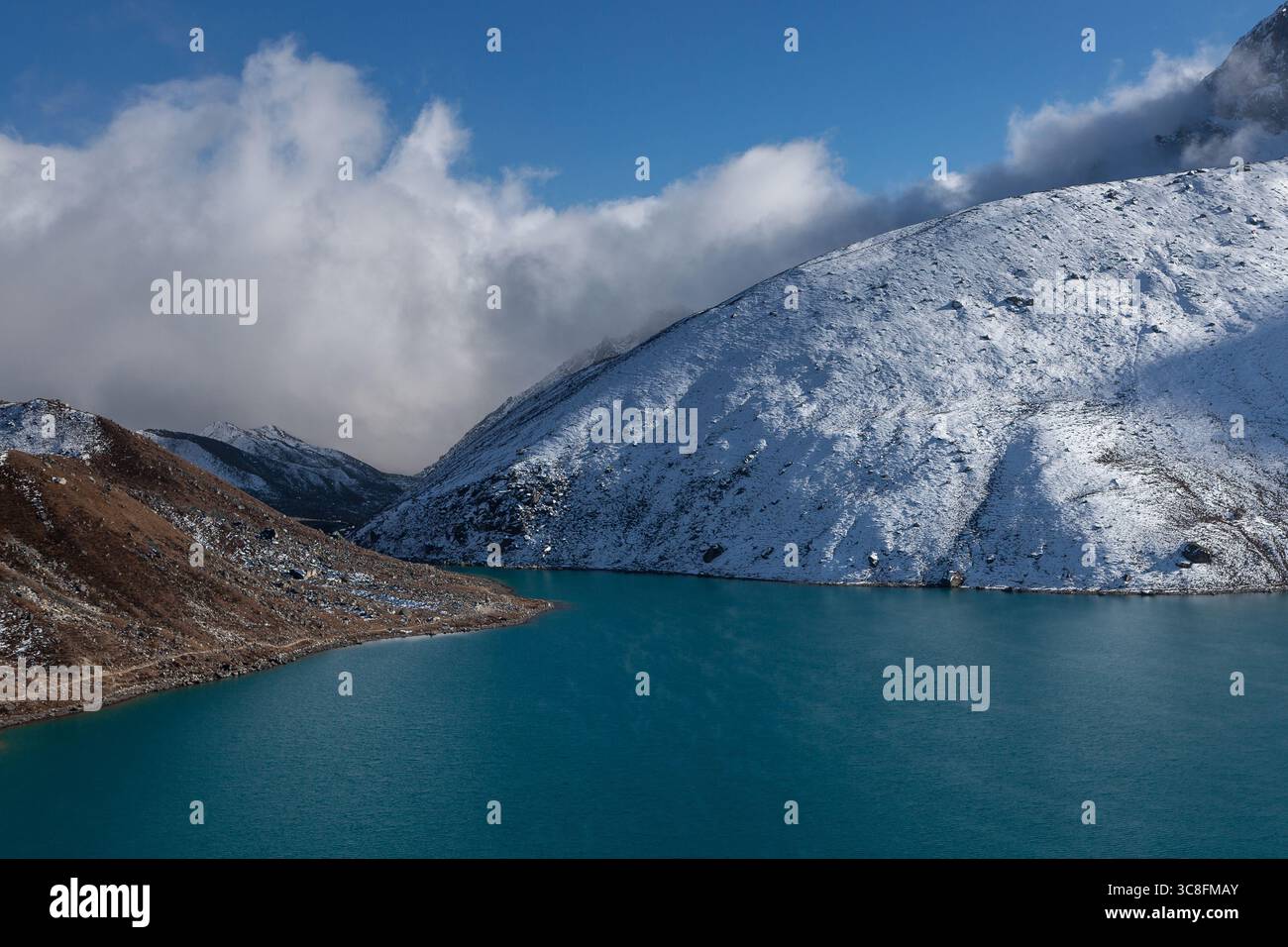 Himalaya Mountain landscape. Hill covered with snow and Gokyo Lake ...