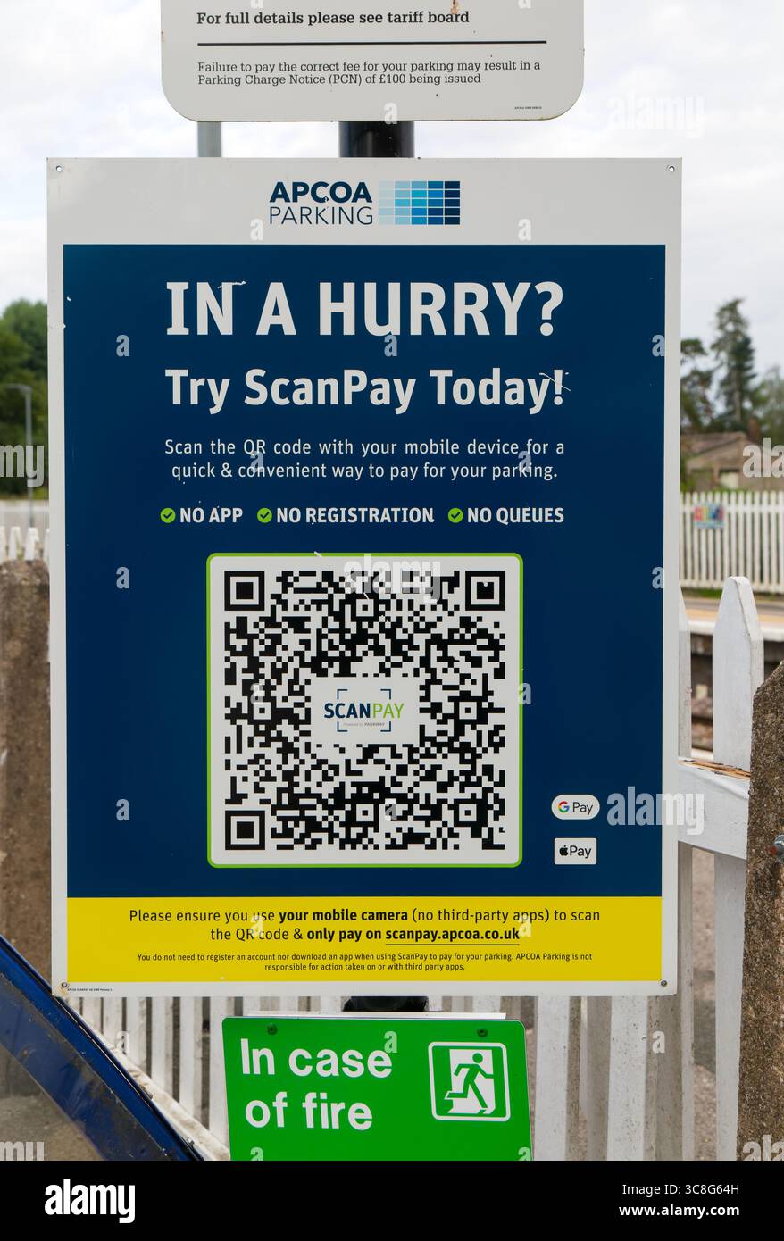 Uk parking payment qr code hi-res stock photography and images - Alamy