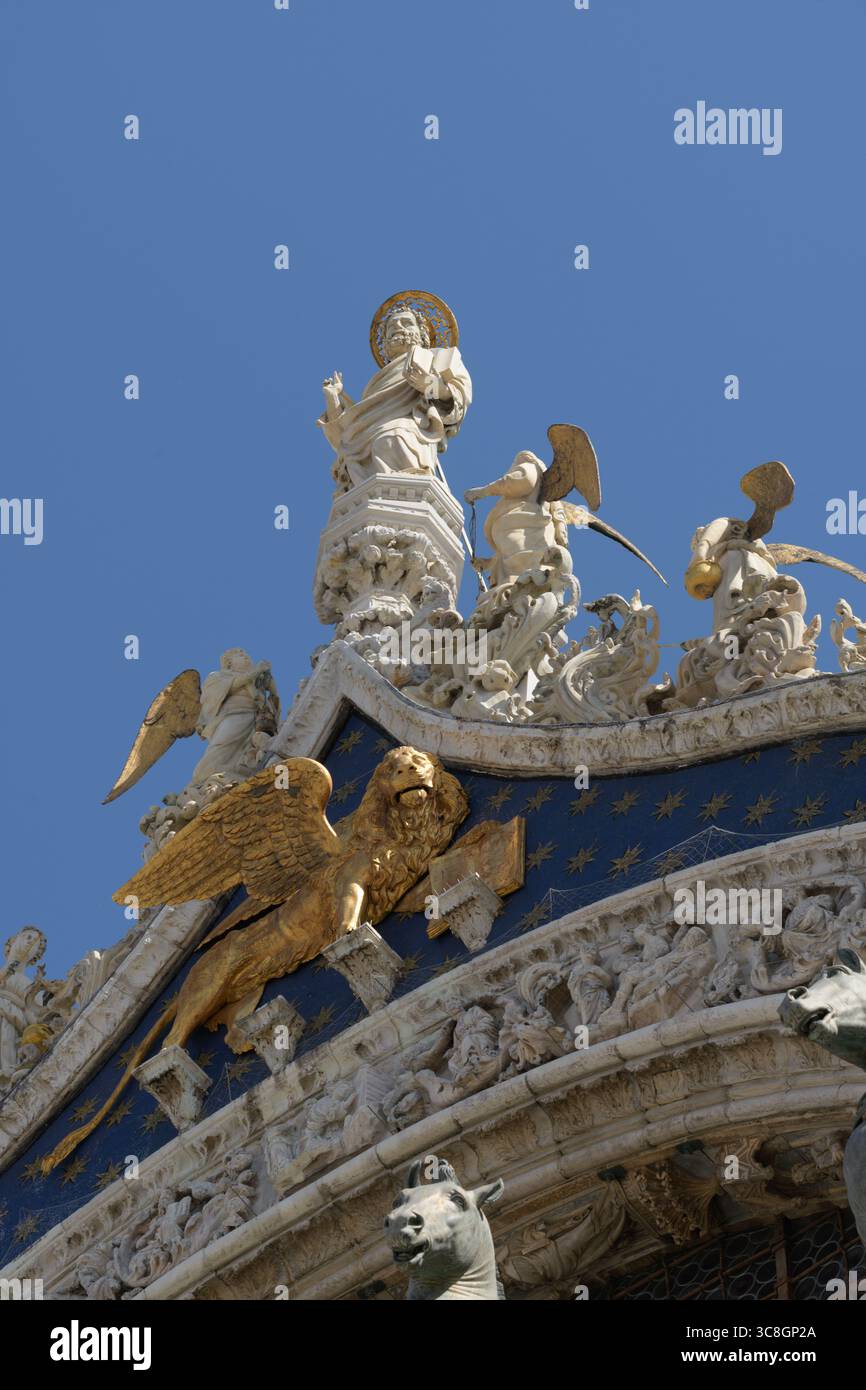 Lamberti mark hi-res stock photography and images - Alamy
