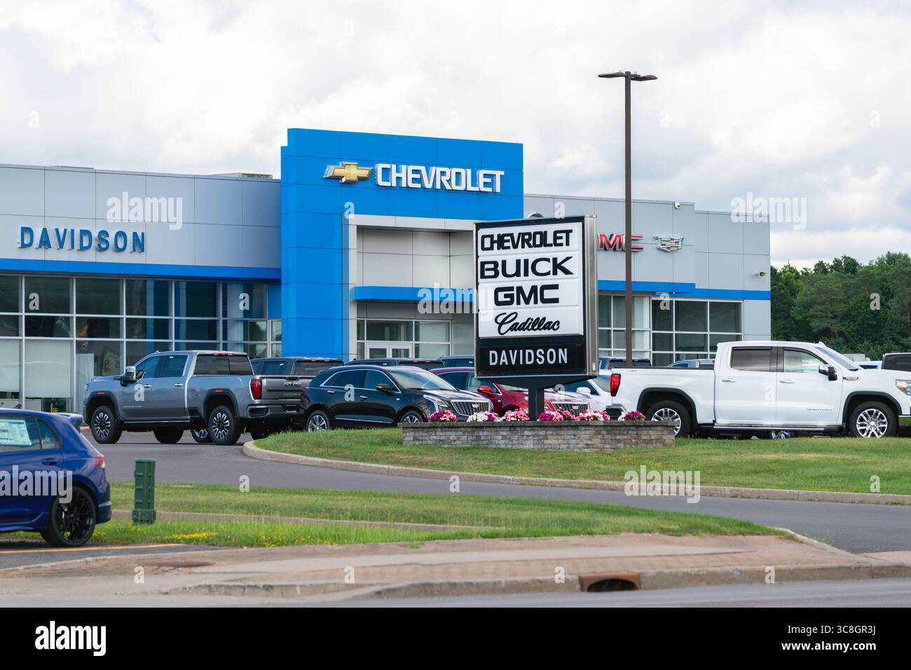 Chevrolet test drive rome hi-res stock photography and images - Alamy
