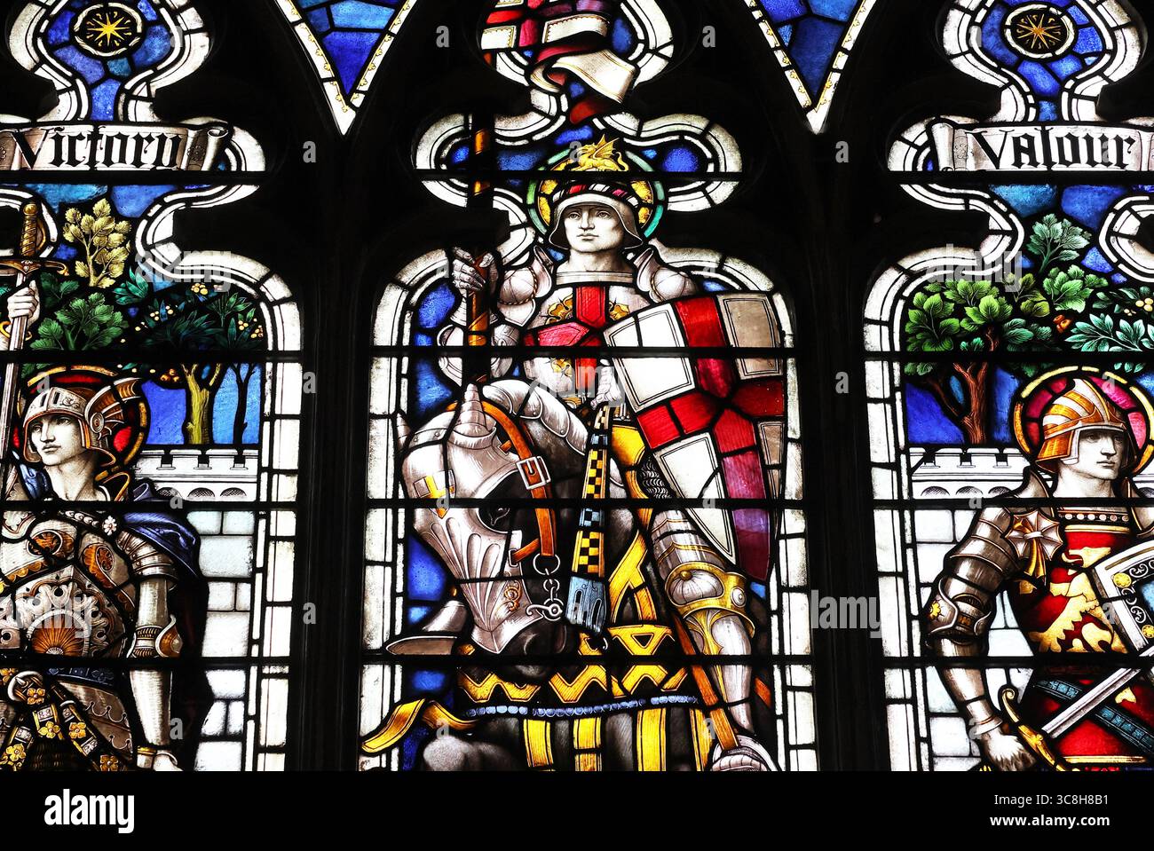 Stained glass windows in beautiful Norwich Cathedral, one of the finest ...