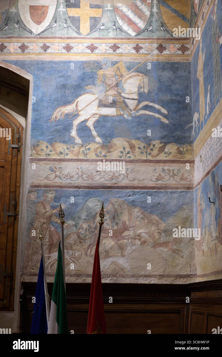 Sala di dante san gimignano hi-res stock photography and images - Alamy