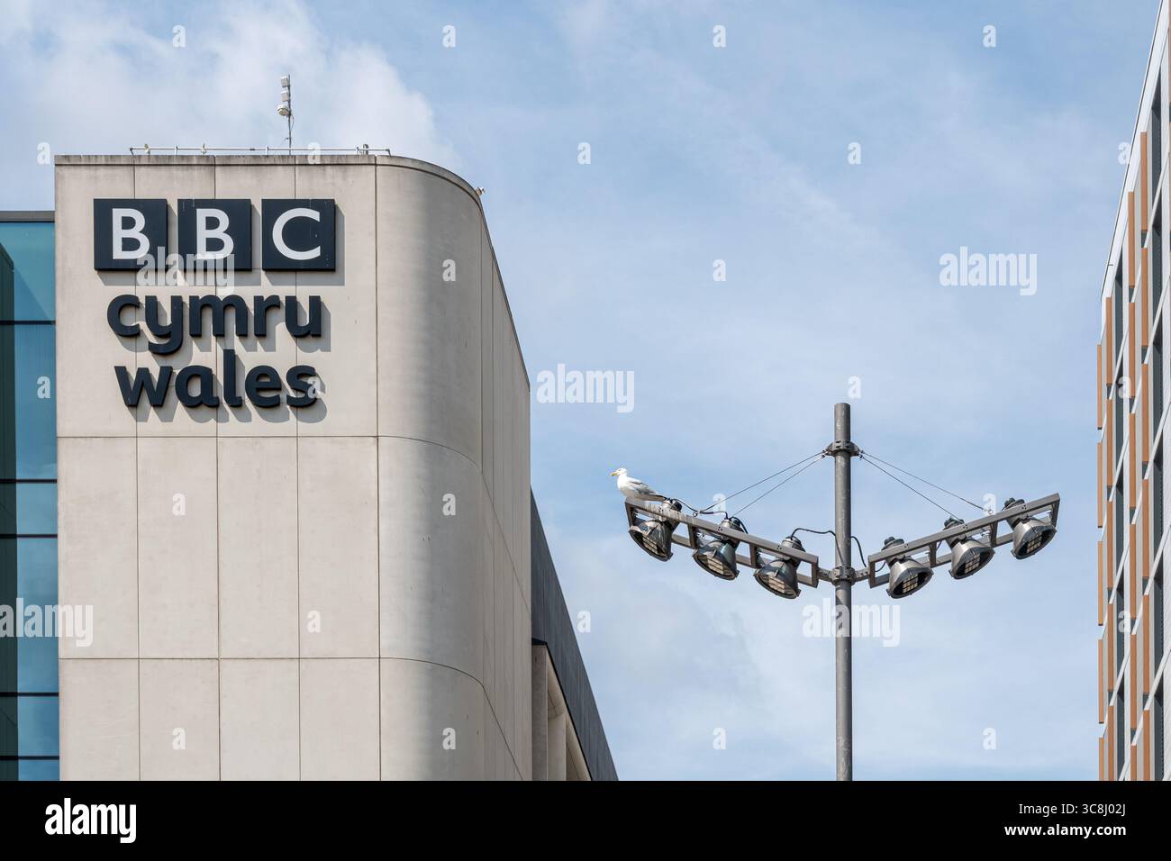 Broadcasts programmes in welsh and english language languages hi-res ...
