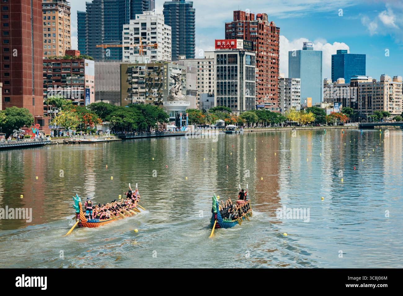Kaohsiung, Taiwan, June 05, 2025: Boats racing in the Love River for ...