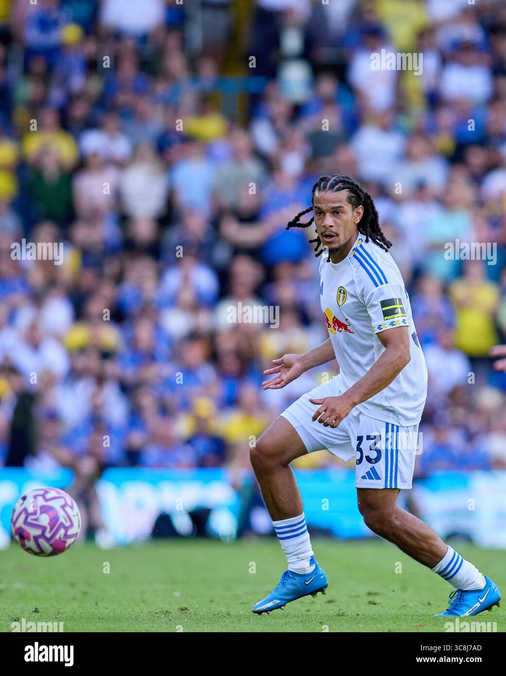 LEEDS, ENGLAND - AUGUST 02: Isaac Schmidt right-back of Leeds United ...