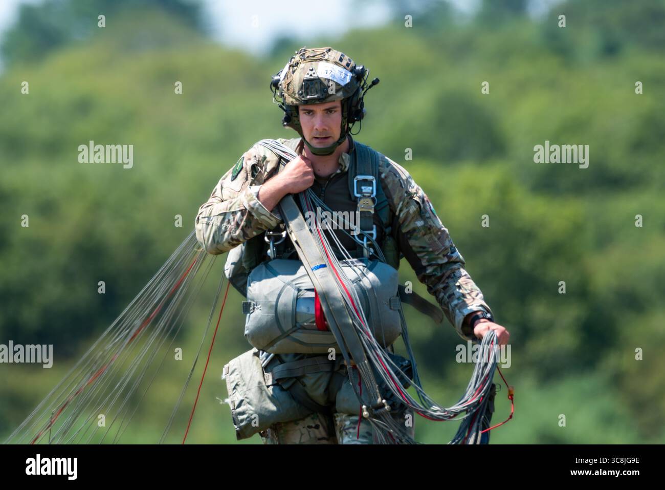 Military paratroopers from 18 countries participating in Leapfest 2025 ...