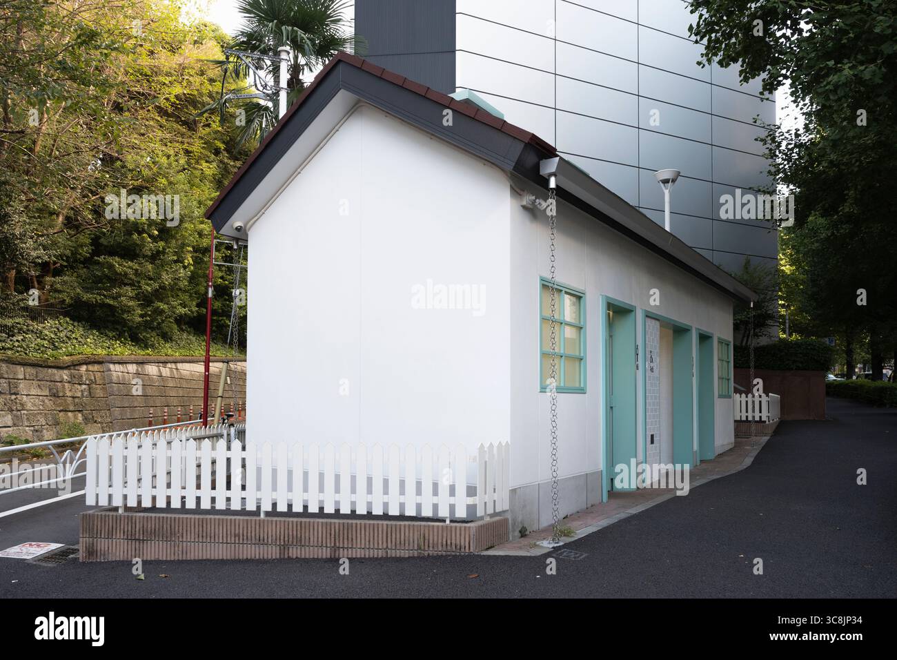 The tokyo toilet project hi-res stock photography and images - Alamy