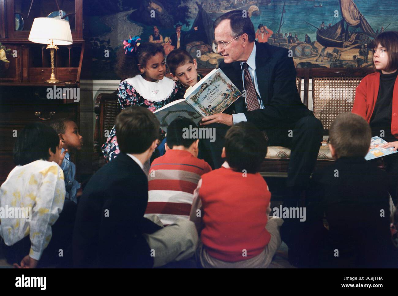 George h w bush 1991 hi-res stock photography and images - Alamy