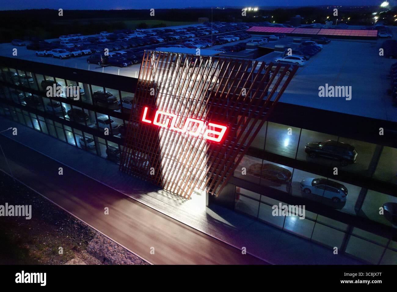 Louda auto hi-res stock photography and images - Alamy