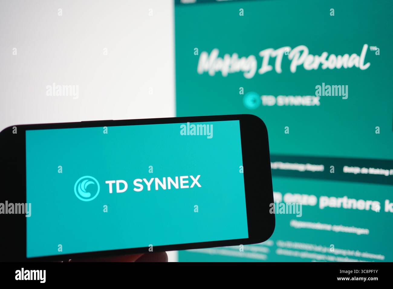 Td synnex logo hi-res stock photography and images - Alamy
