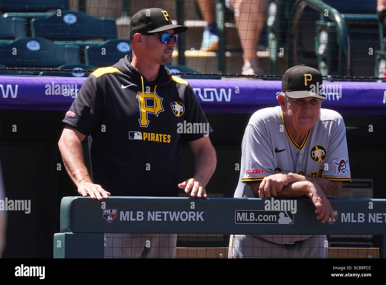 Pittsburgh Pirates manager Don Kelly (12) and special advisor Gene ...