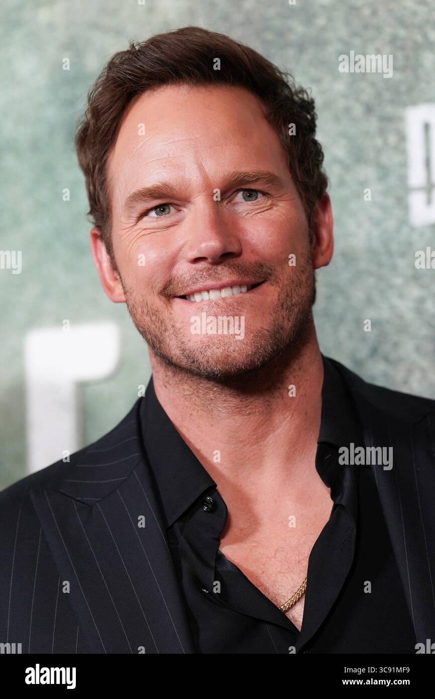 Chris Pratt at arrivals for THE TERMINAL LIST: DARK WOLF Premiere ...