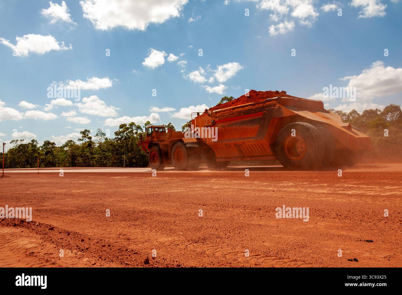 Dust dirt road huge massif loaded truck hi-res stock photography and images - Alamy