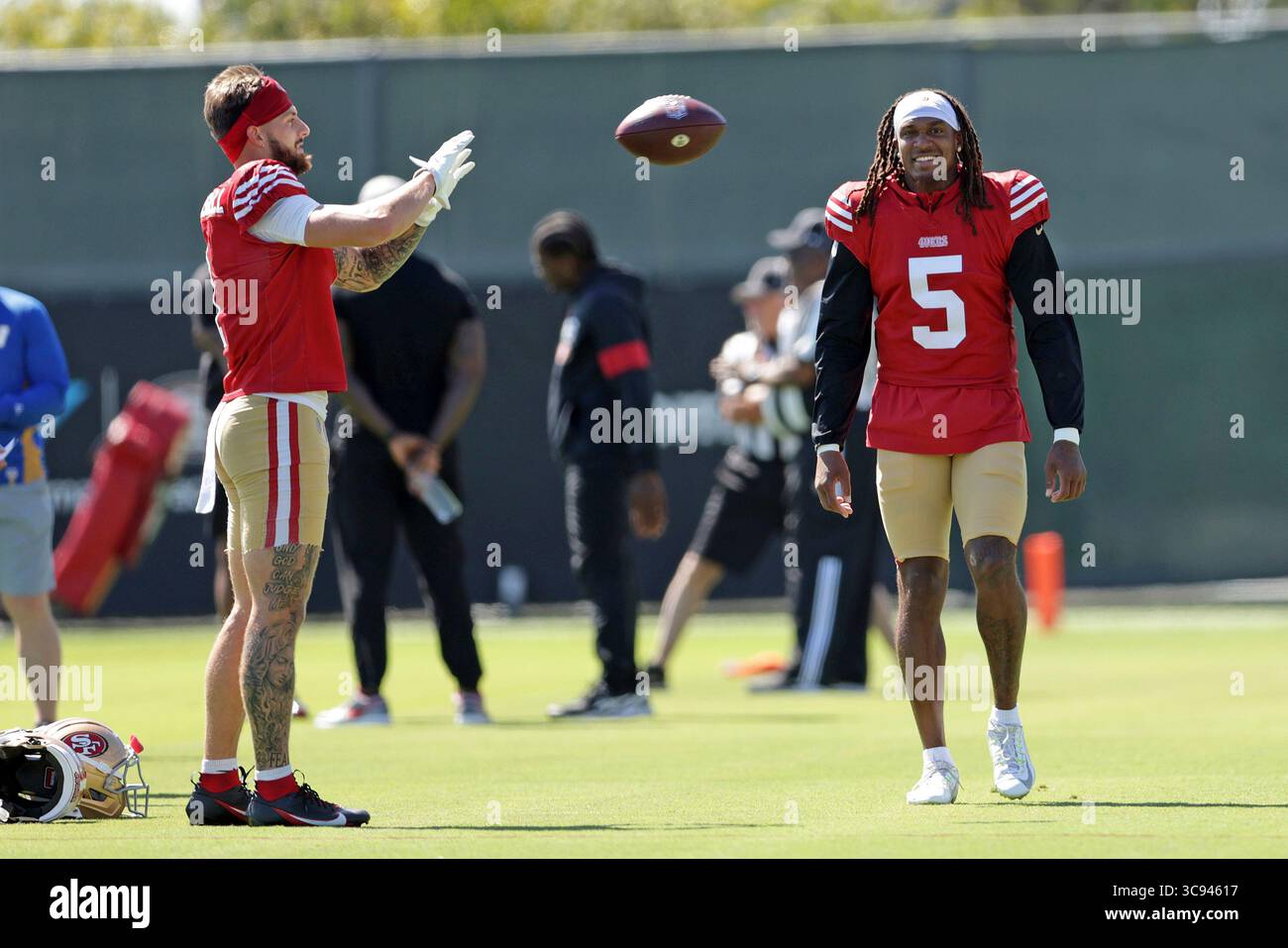 San Francisco 49ers' Ricky Pearsall (1) and Demarcus Robinson (5 ...