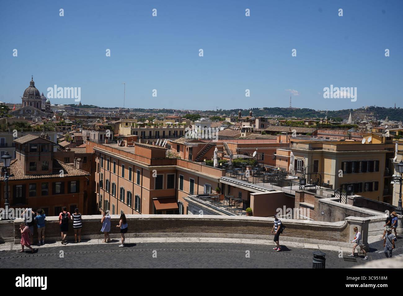 Historic scene features group hi-res stock photography and images - Alamy