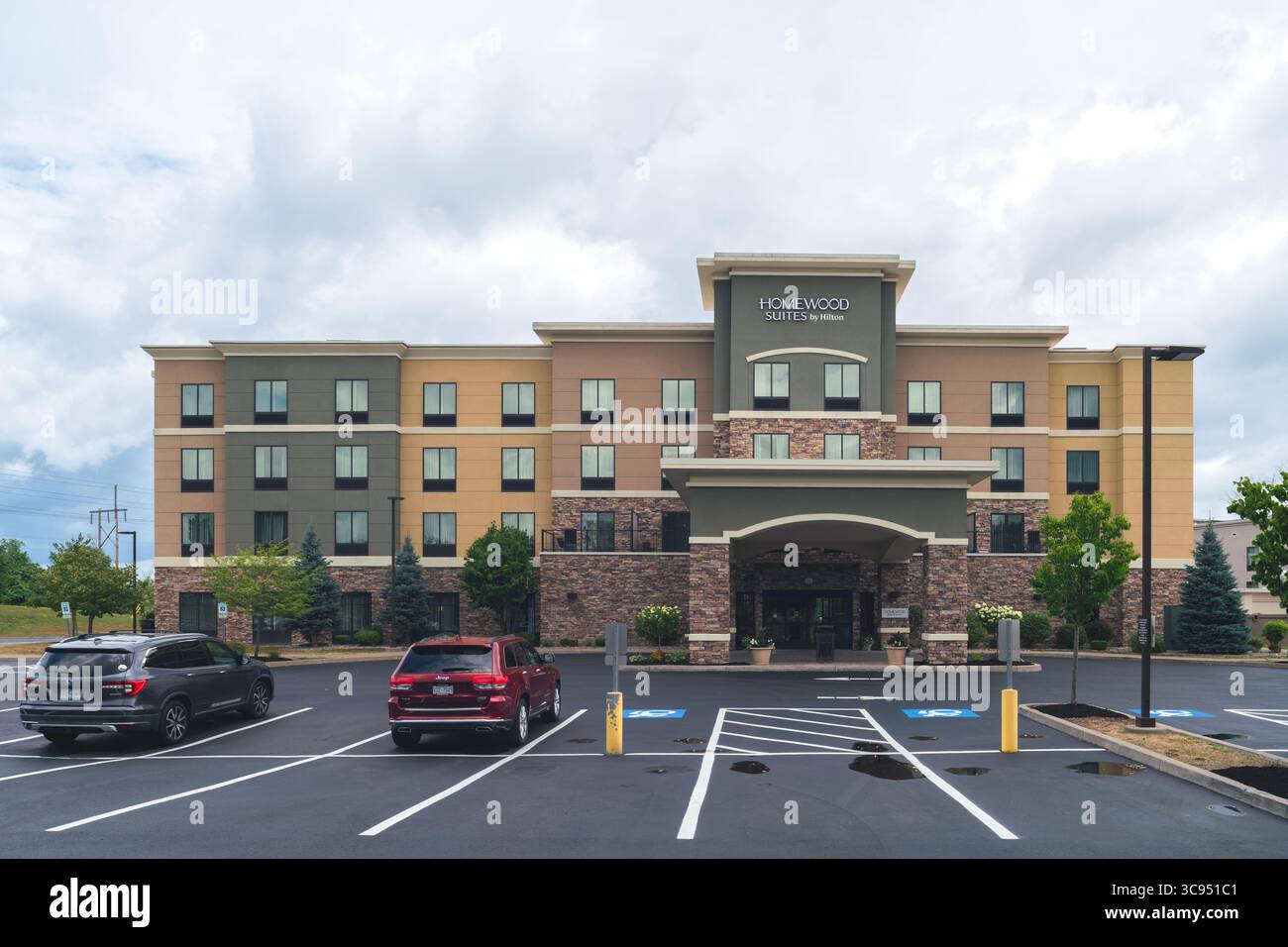 New Hartford, NY - Jul 25, 2025: Ultra-wide view of Homewood Suites by ...