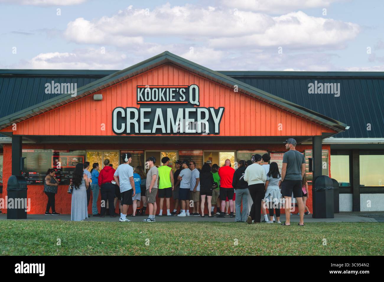 Utica, NY - Jul 22, 2025: Wide view of Kookie's Q & Creamery with a ...