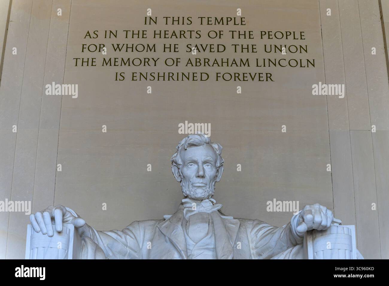 Close Up View Of The Top Of President Abraham Lincoln's Statue And ...