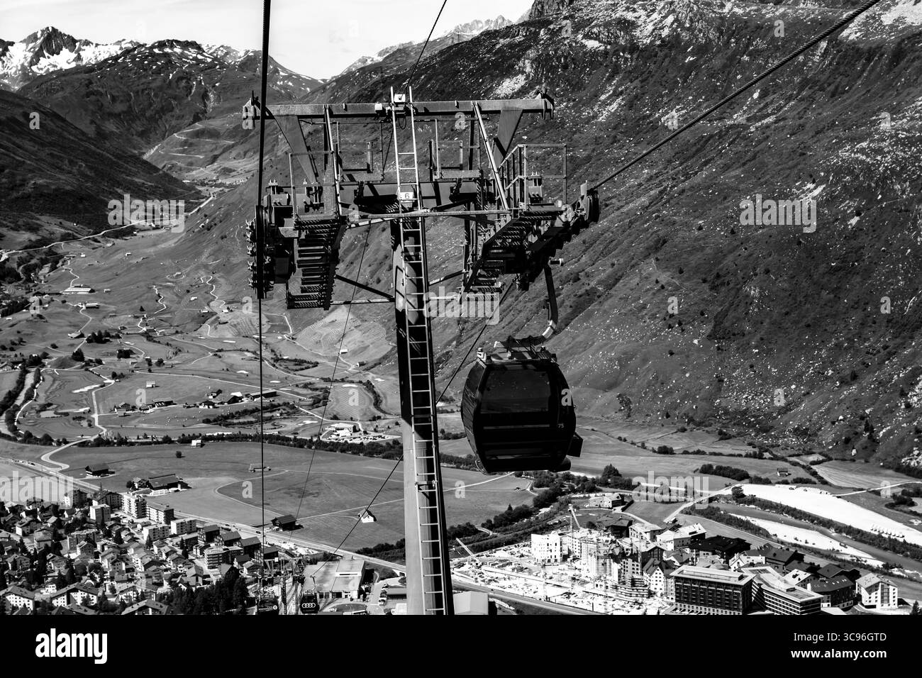 Mountain valley city in Black and White Stock Photos & Images - Alamy