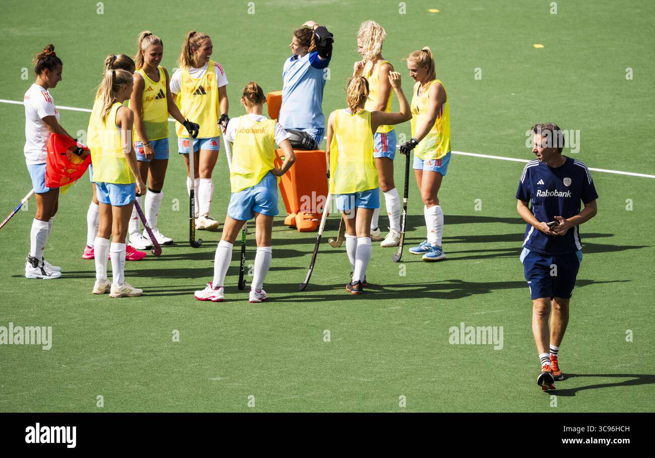 Wagener stadium dutch national team women hi-res stock photography and ...