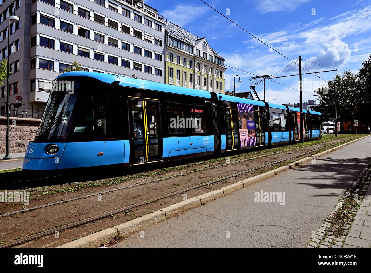 Electric cables trams hi-res stock photography and images - Alamy