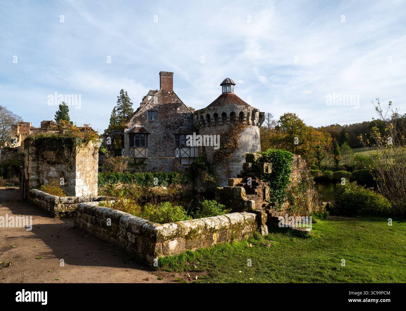 Scotney Castle ruins and Victorian mansion in vast woodland and ...