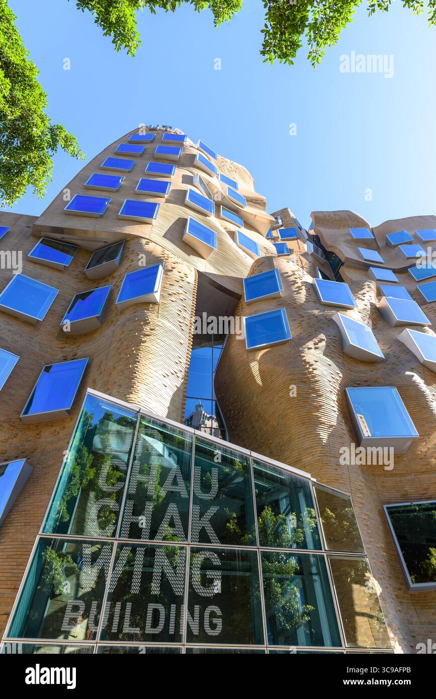 The UTS Business School, which is Building 8 at the University of ...