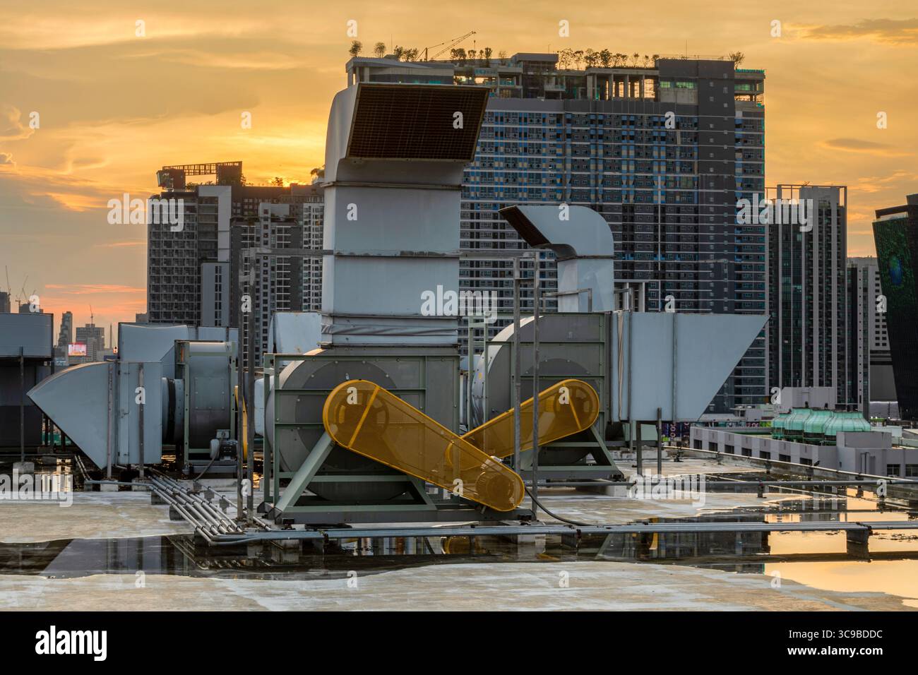 Industrial centrifugal fan and Exhaust vents of industrial air ...