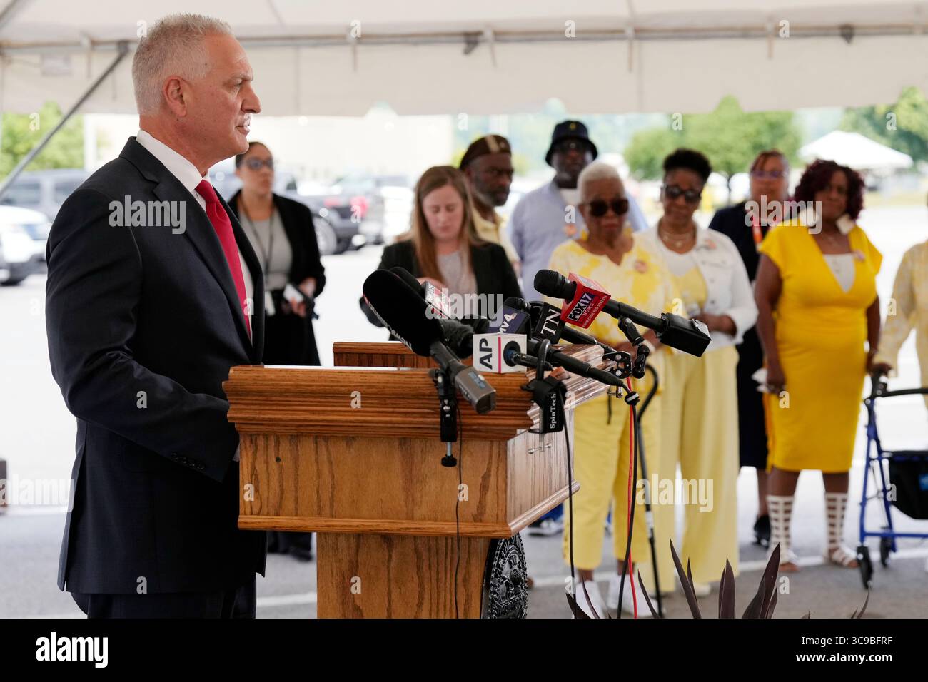 Tennessee Department of Correction Commissioner Frank Strada reads a ...