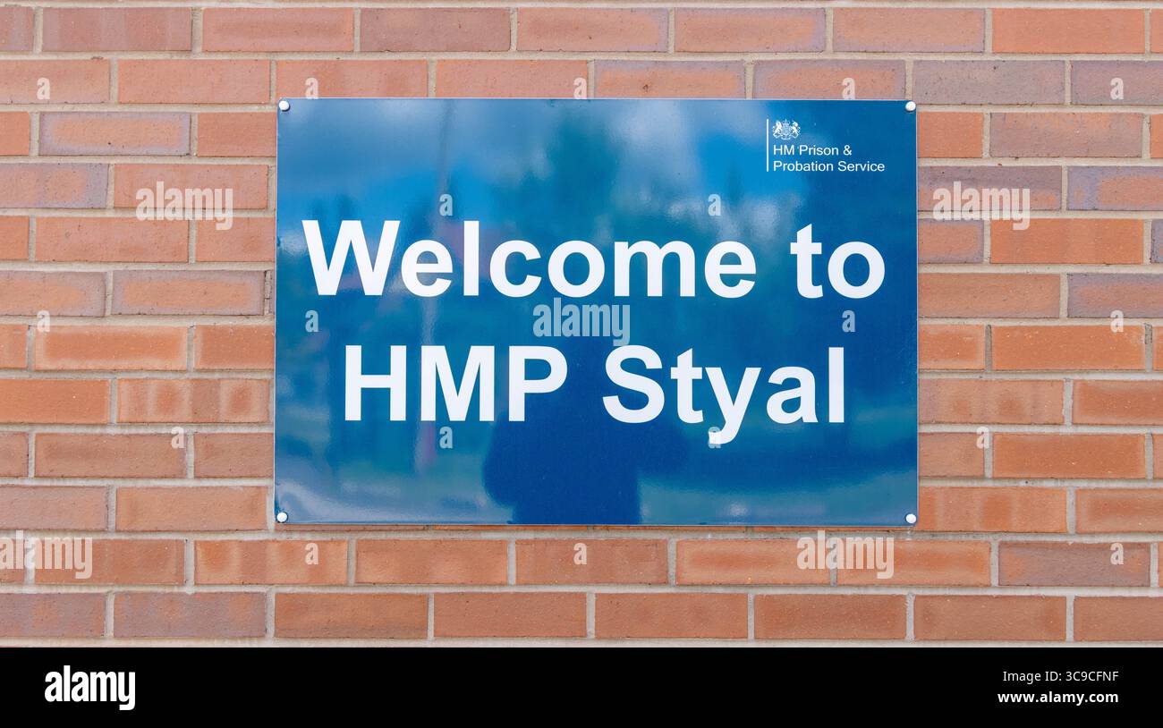Welcome sign to HMP Styal Prison in Cheshire Stock Photo - Alamy
