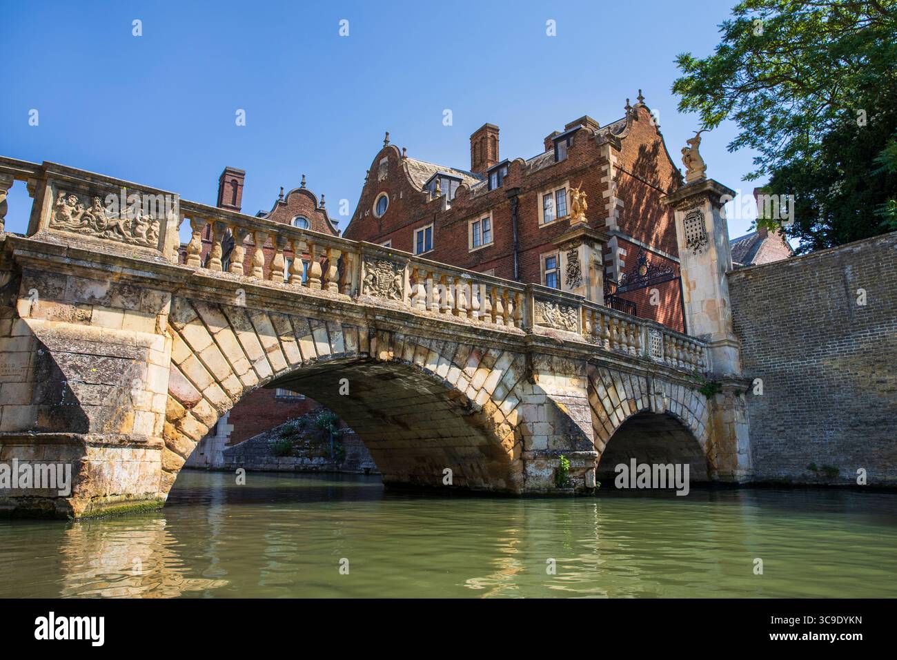 Kitchen bridge st johns college hi-res stock photography and images - Alamy