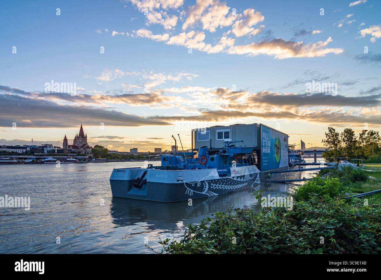 Vienna: ship floating fish breeding station of the EU project LIFE-Boat ...