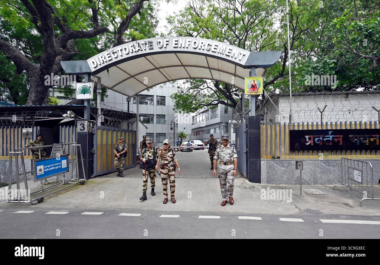 NEW DELHI, INDIA - AUGUST 5: Security personnel stand guard outside the ...