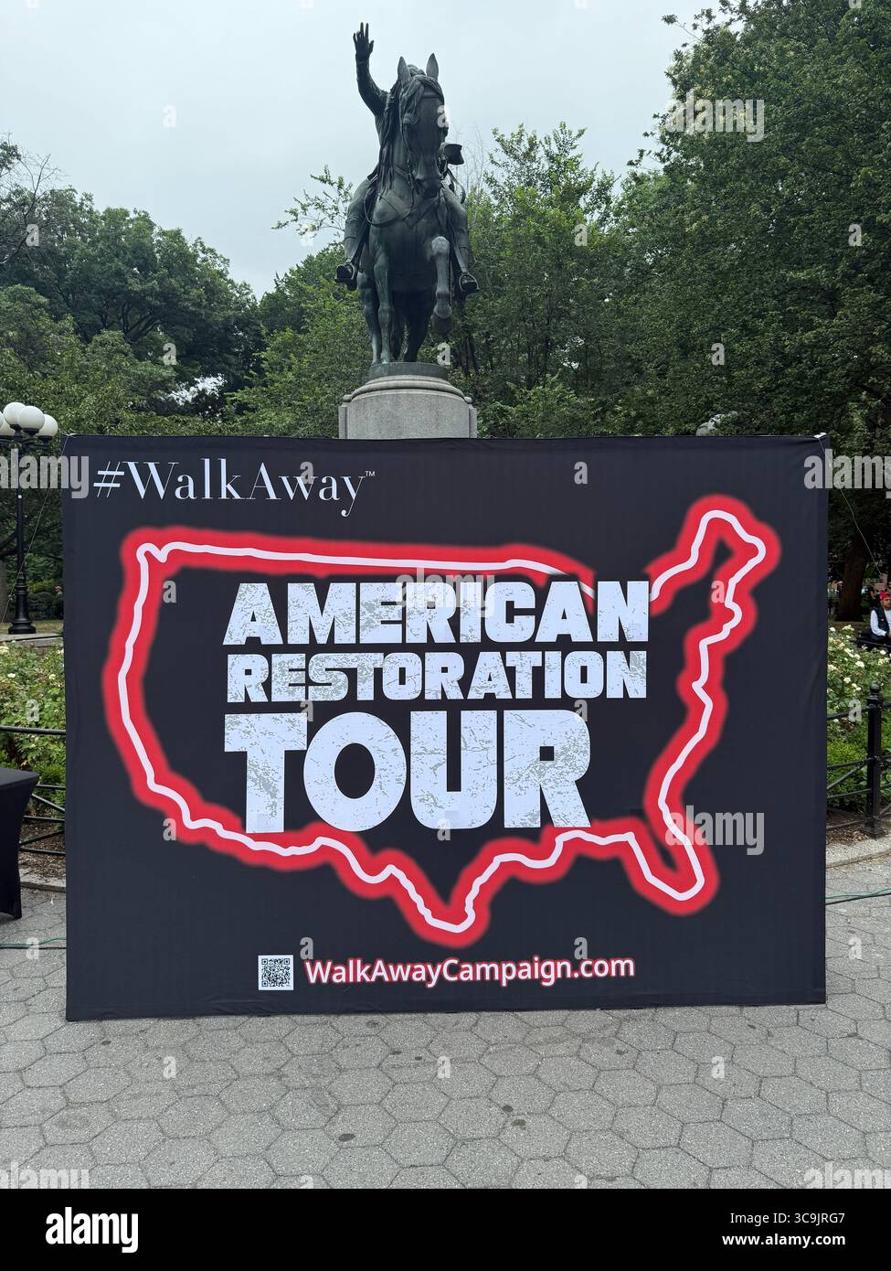 The #Walkaway political movement has a rally at Union Square speaking ...