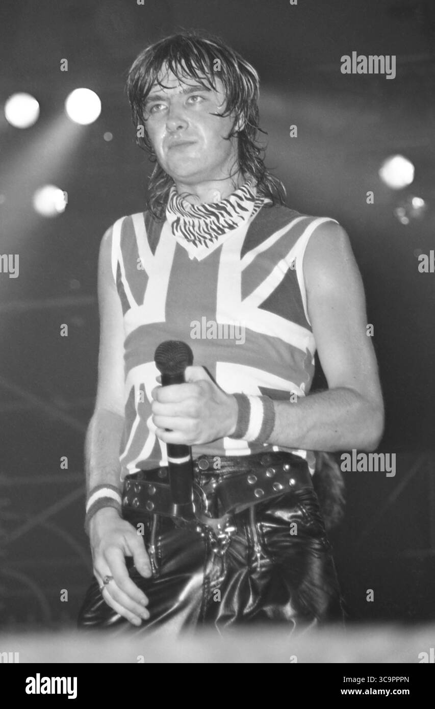 Def leppard tour Black and White Stock Photos & Images - Alamy