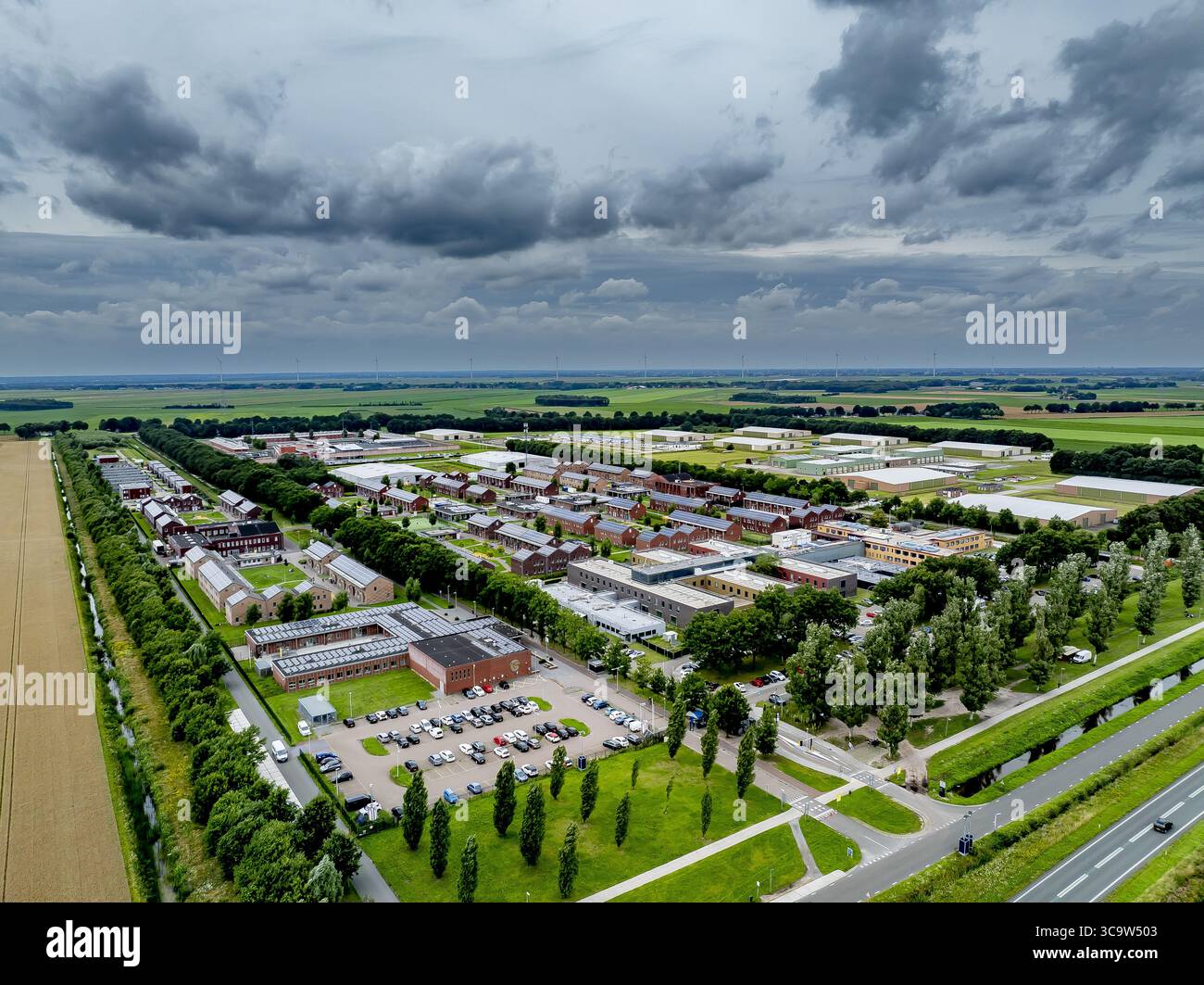 Aid dispersal law hi-res stock photography and images - Alamy