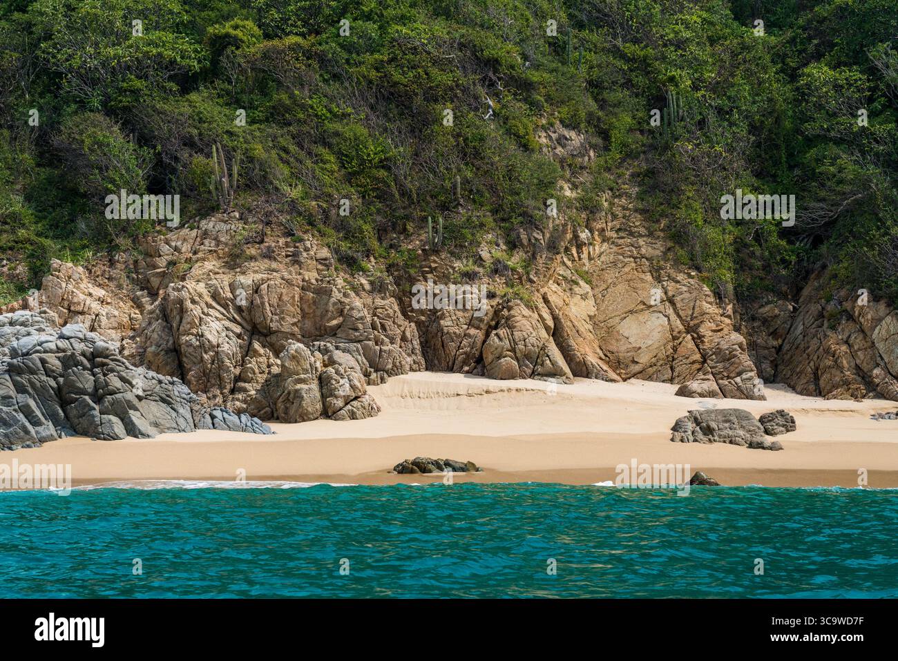 The national park, huatulco hi-res stock photography and images - Alamy
