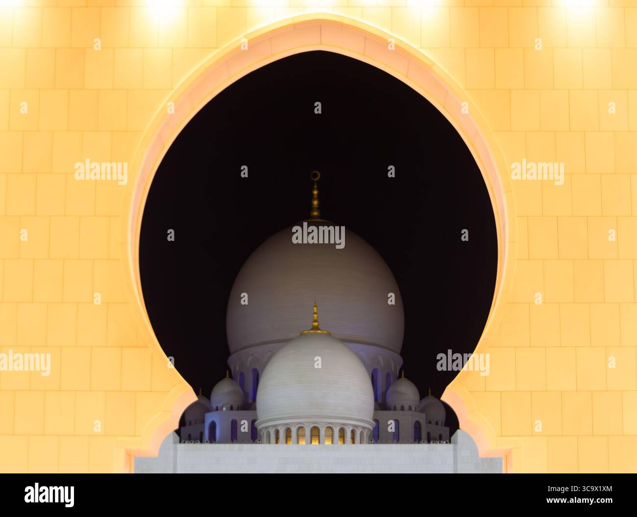 Smooth domes hi-res stock photography and images - Alamy