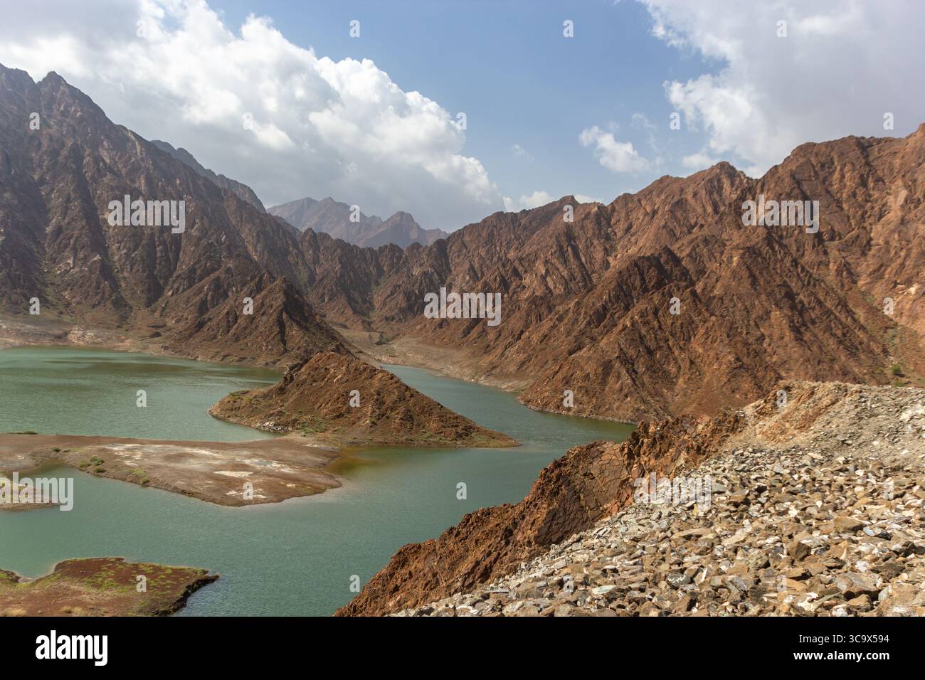 Expansive view rugged mountains hi-res stock photography and images - Alamy