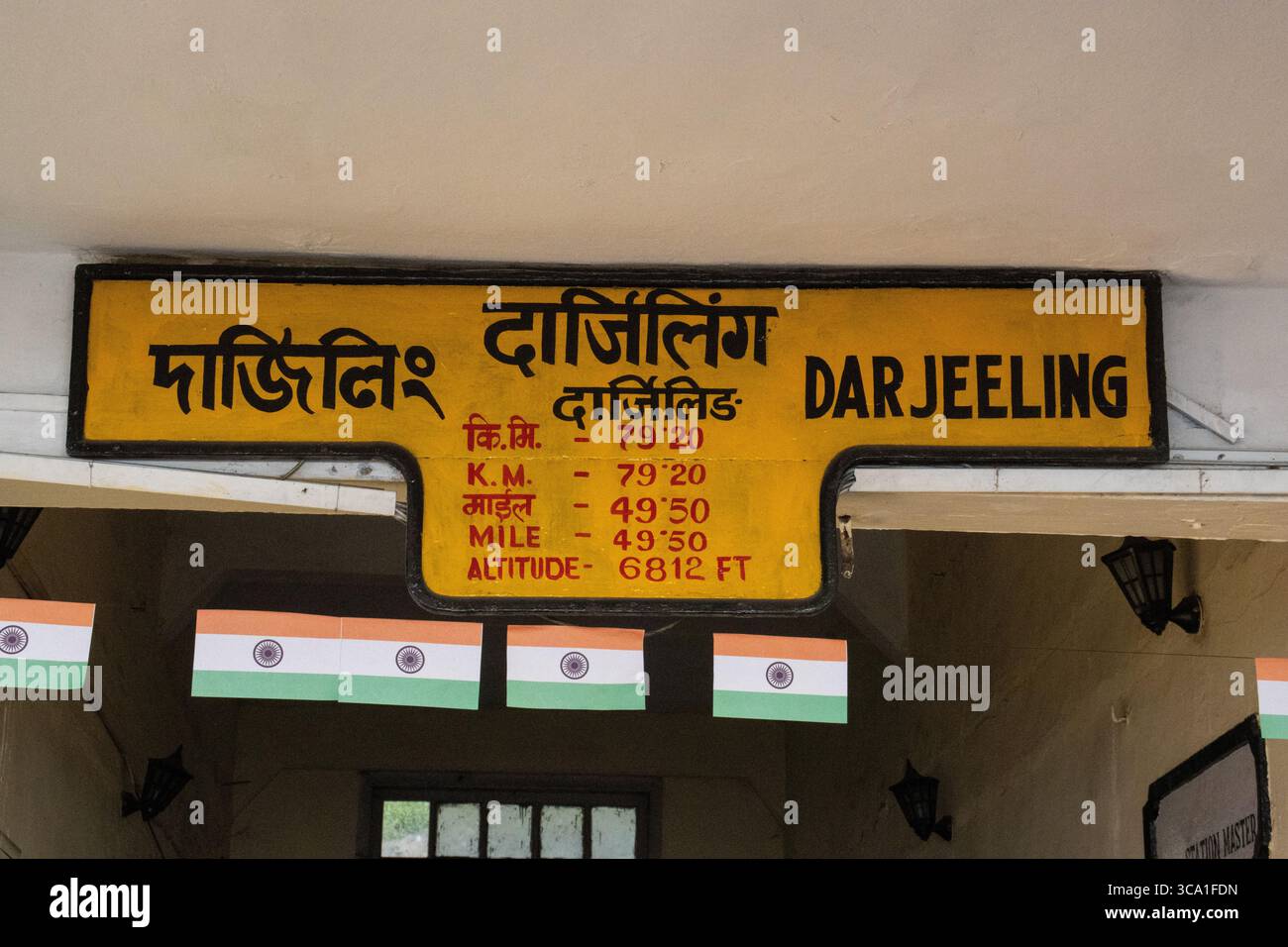 DARJEELING, WEST BENGAL, INDIA - FEBRUARY 9, 2024 Darjeeling Himalayan ...