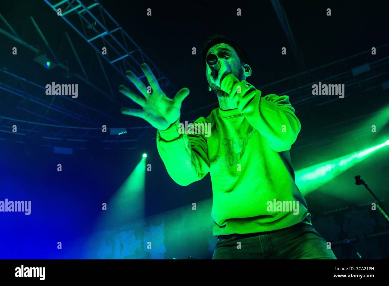 Mike shinoda 2019 concert hi-res stock photography and images - Alamy
