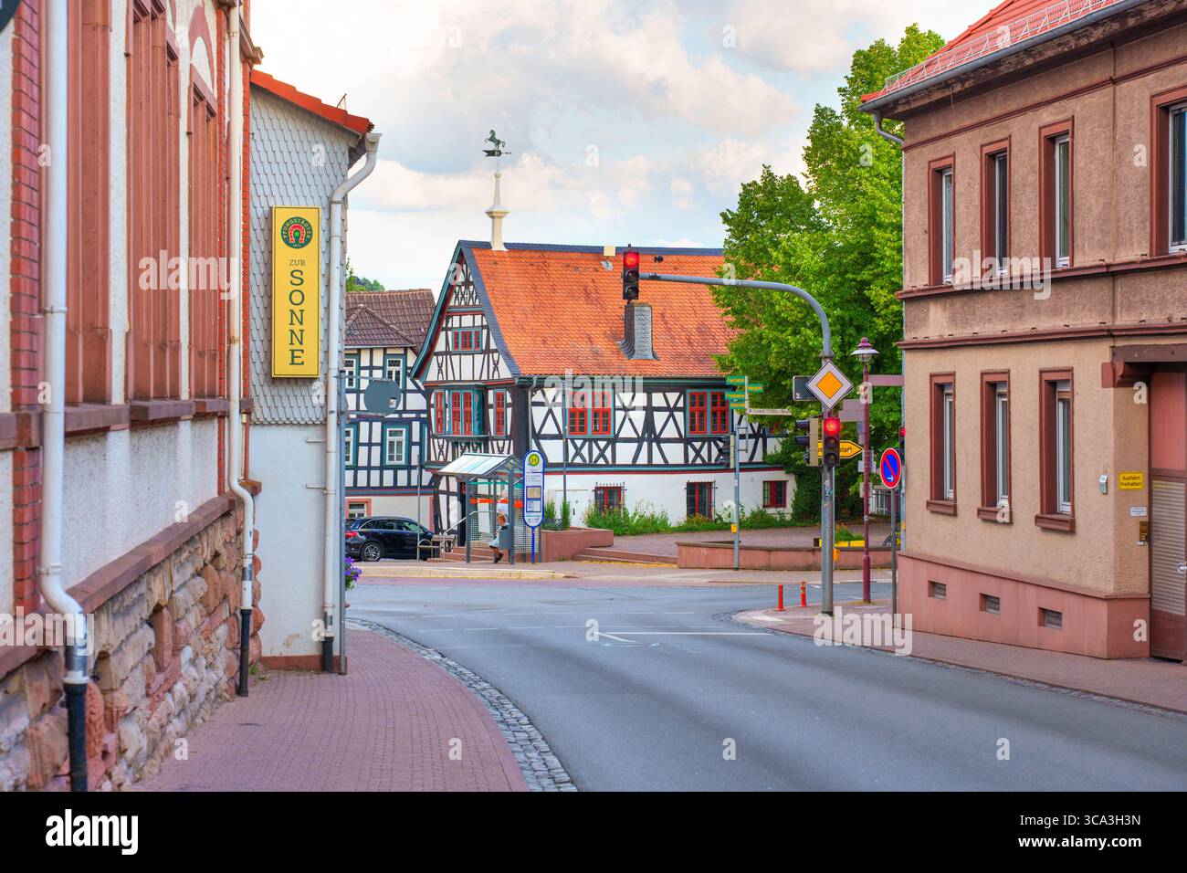 Featuring half timbered facades hi-res stock photography and images - Alamy